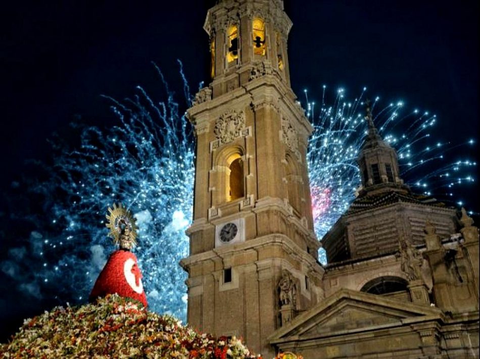 Fiestas del Pilar 2018 - Ofrenda floral - Zaragoza - Limousine CC